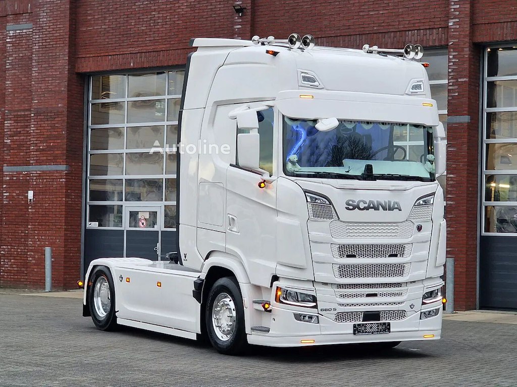 Novi Scania 660S V8 NGS Highline 4x2 - New - Show truck - Full Spec - BUFFL tegljač