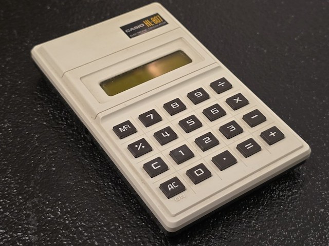 Casio HL-807 digitron retro Japan