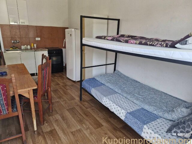 Izdajem smestaj za radnike-Dobanovci