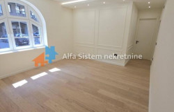 Stan-Apartman za Duži Najam, Trg Republike, Stari Grad, Beograd, €1.200