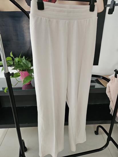 Nove C&A pantalone 2XL