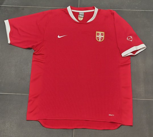 NIKE FUDBALSKI DRES SRBIJA