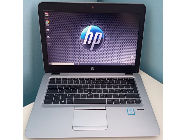 Laptop HP G3, 8 Gb DDR4, SSD+HDD, bat 4 - 5 sati