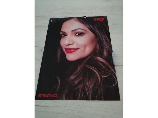 Poster Bethany Mota