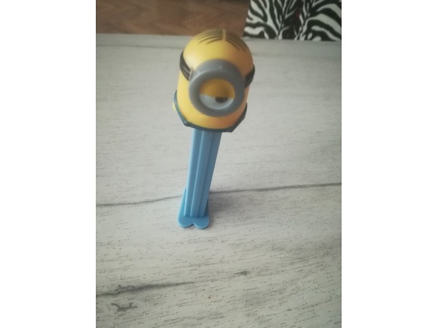 PEZ Figurica - Jednooki Minions