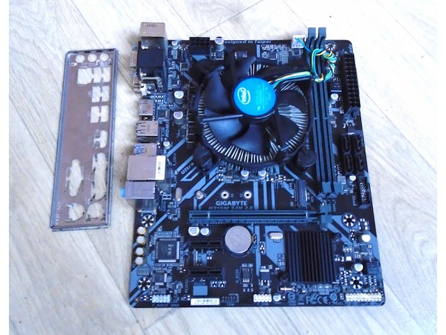 Intel i5 8400 + Gigabyte H310M S2H 2.0