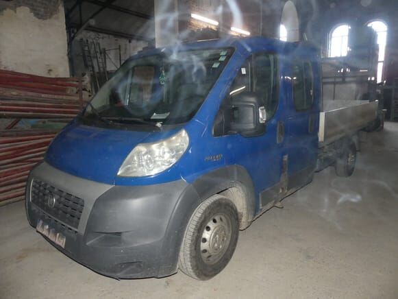 Prodaje se Fiat ducato kamion s ravnom platformom < 3.5t na aukciji