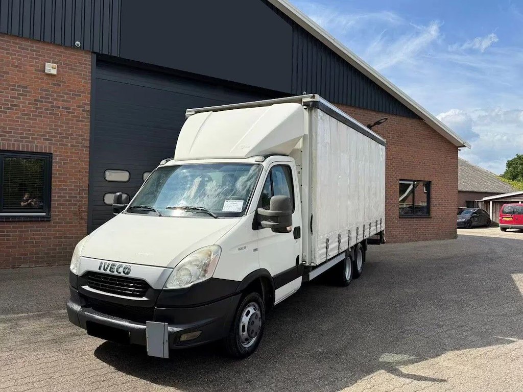 IVECO Daily 40C17 kamion s ceradom < 3.5t