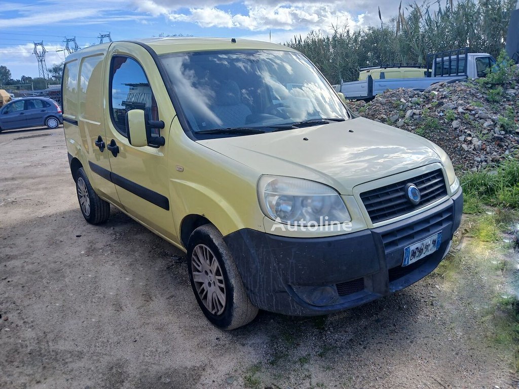 Fiat Doblò minibus furgon