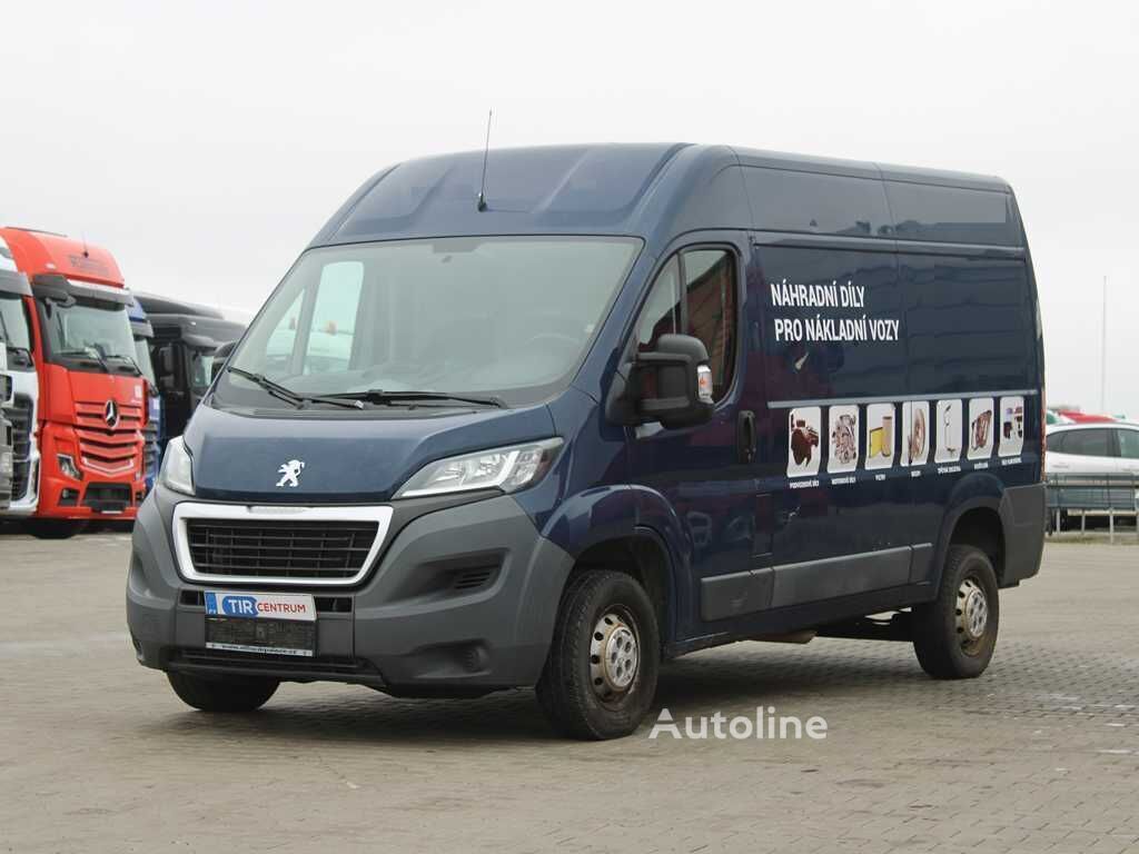 Peugeot Boxer minibus furgon
