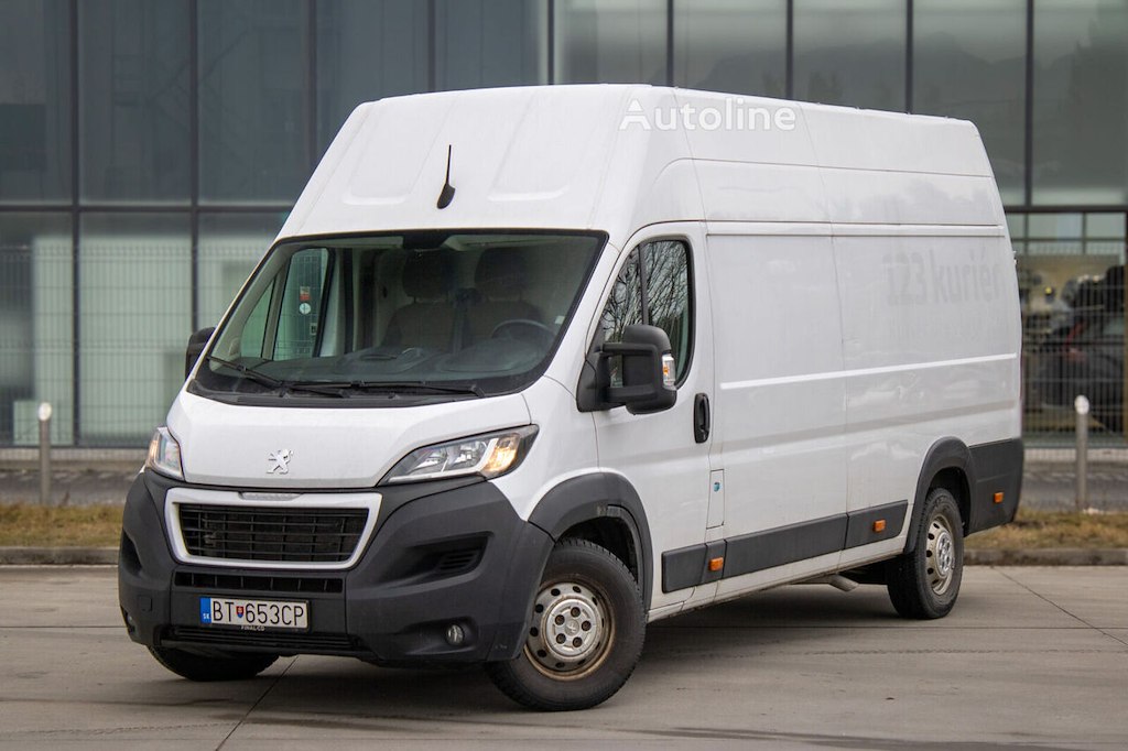Peugeot Boxer 2.2 BlueHDi 165k 435 L4, 121kW, M6 / AJ NA SPLÁTKY / PROTI minibus furgon