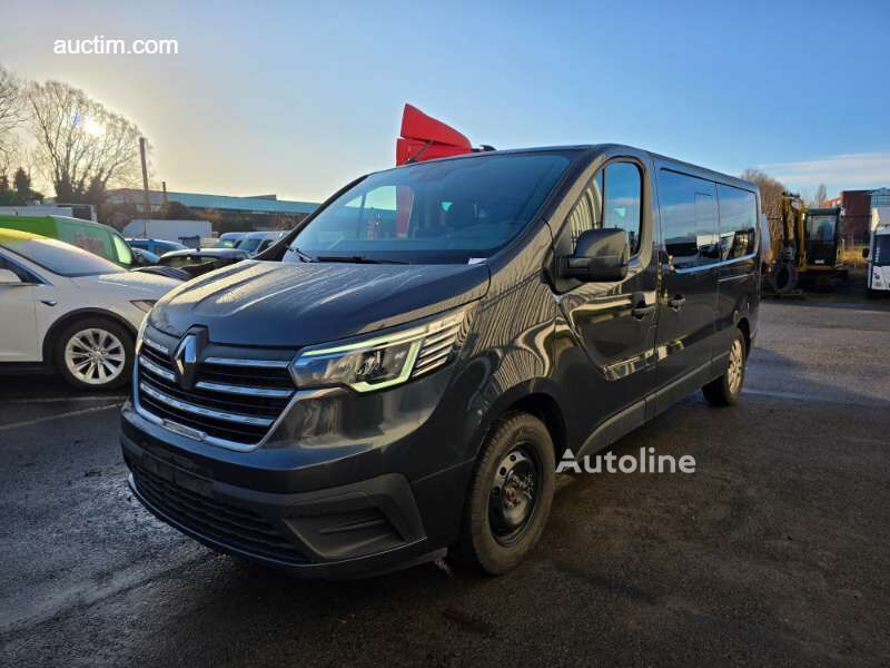 Prodaje se Renault Trafic putnički minibus na aukciji