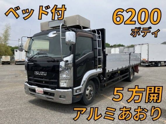 Isuzu FORWARD kamion s ravnom platformom
