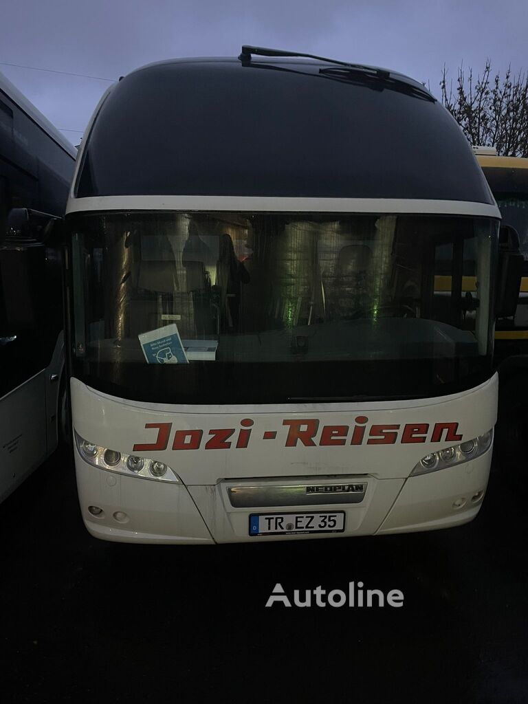 Neoplan n1217 turistički autobus