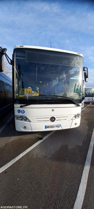 Prodaje se Mercedes-Benz INTOURO prigradski autobus na aukciji