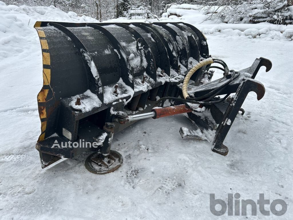 Prodaje se Gradmeko SB320 raonik za sneg na aukciji