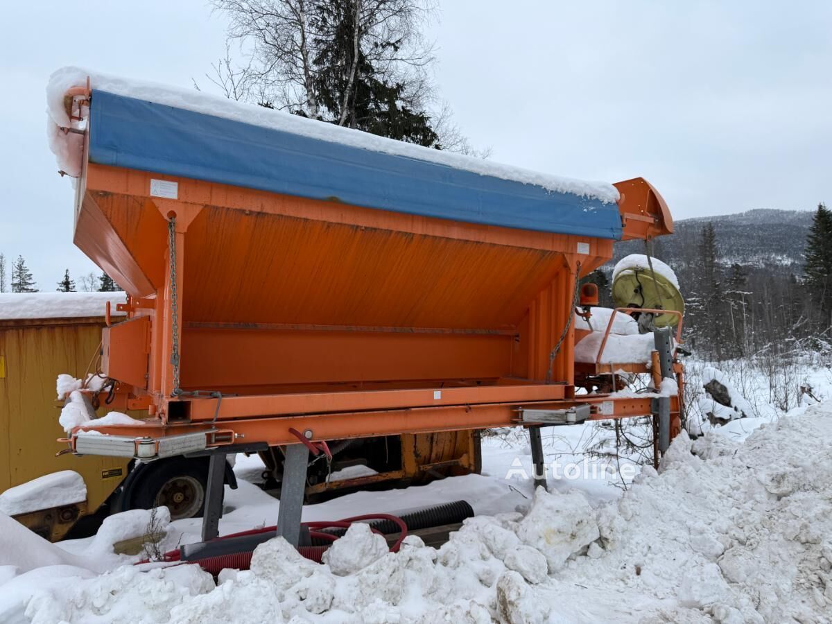 Prodaje se Andre Pietsch STA 95 karoseriju posipača peska na aukciji
