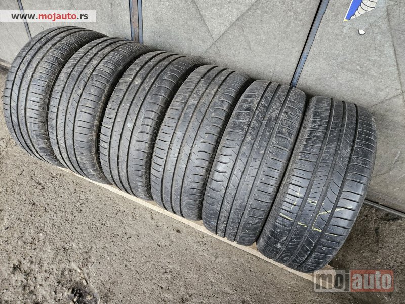 205-55-16 Michelin odlicne povoljno