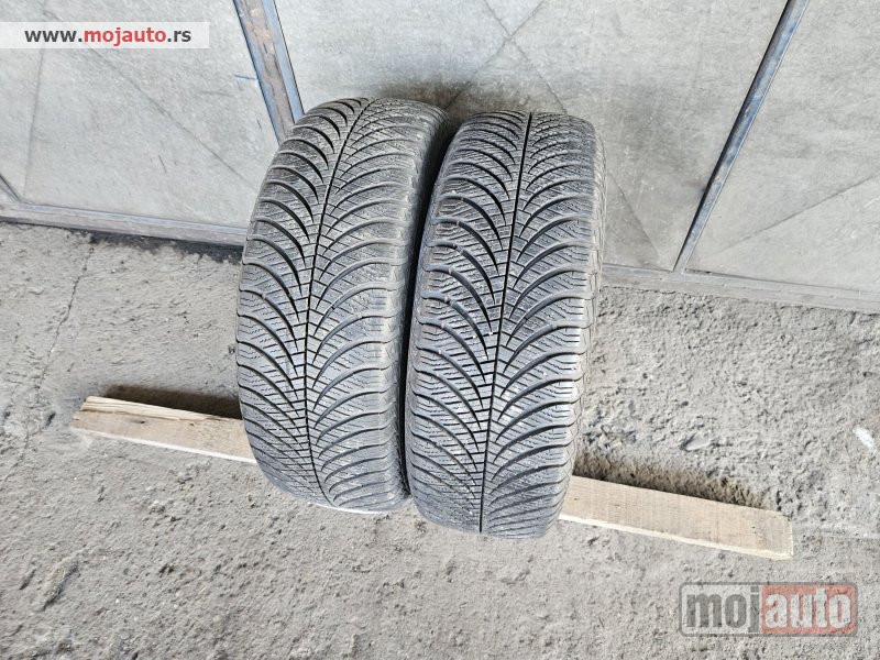 205-60-16 Goodyear kao nove odlicne m+s