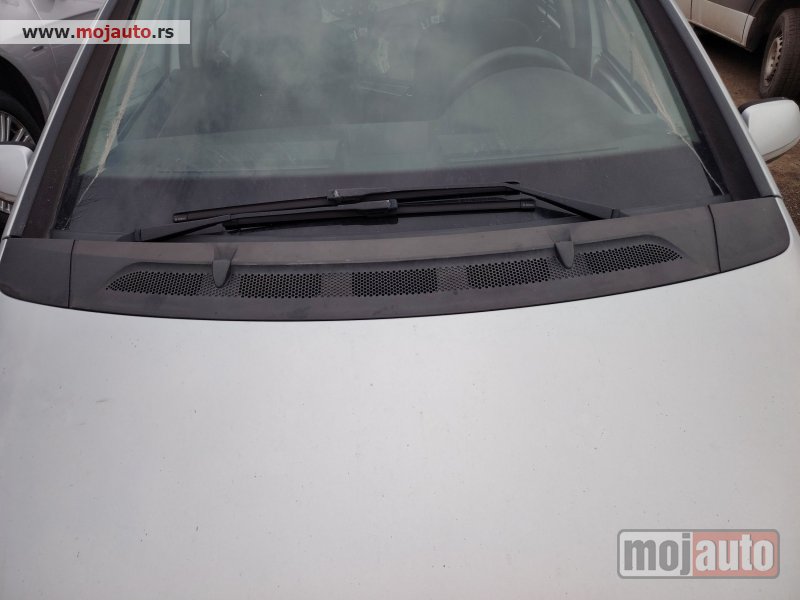Plastika za Mercedes B klasu W245