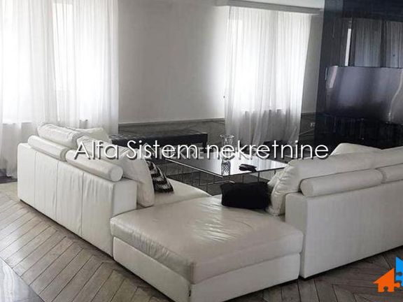 Vračar, Kalenić pijaca, 4.0 stan, 250m2, 2500 EUR, ID 26058
