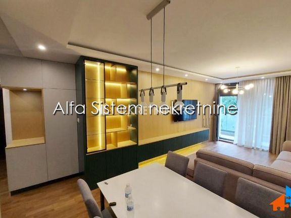 Vračar, Hram Svetog Save, 3.0 stan, 75m2, 1250 EUR, ID 40464