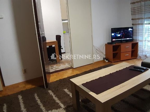 Voždovac-Kraljevačka-kod pošte u Darvinovoj