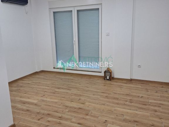 Stan,NOVI SAD,TELEP,kv: 23.00, € 64900, ID: 1003401