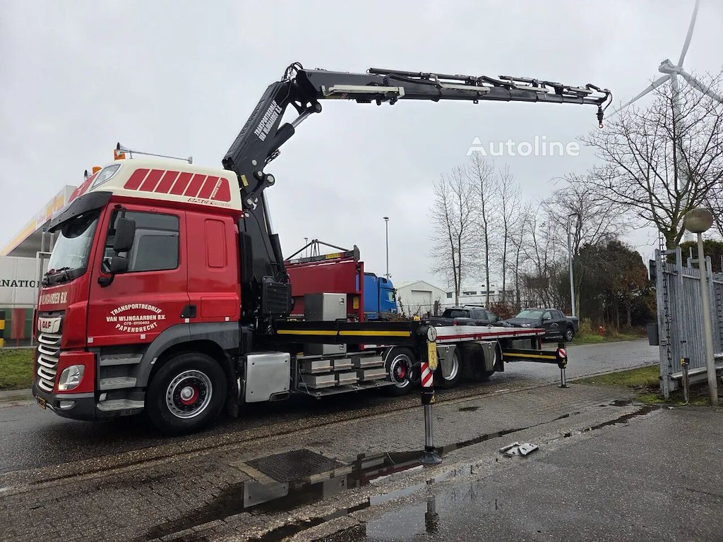 DAF CF 480 8X2 + FASSI F545 kamion platforma