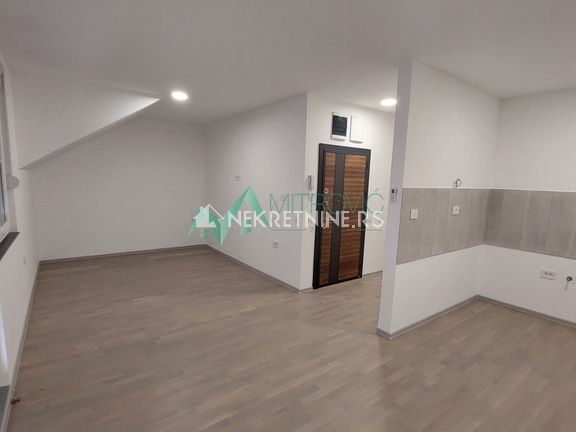Stan,PETROVARADIN,ALIBEGOVAC,kv: 82.00, € 169950, ID: 1002732