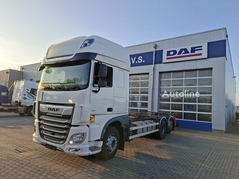 DAF XF 480 FAN 6X2 N vozilo za prevoz kontejnera
