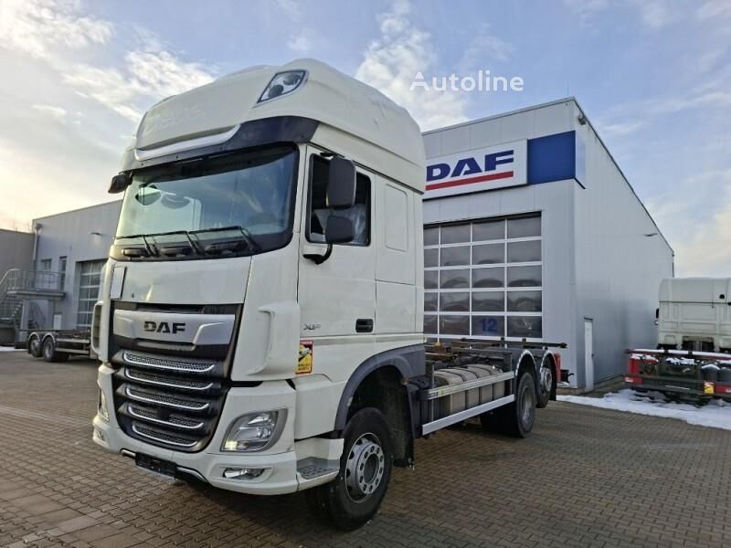 DAF XF 480 FAN 6X2 N vozilo za prevoz kontejnera