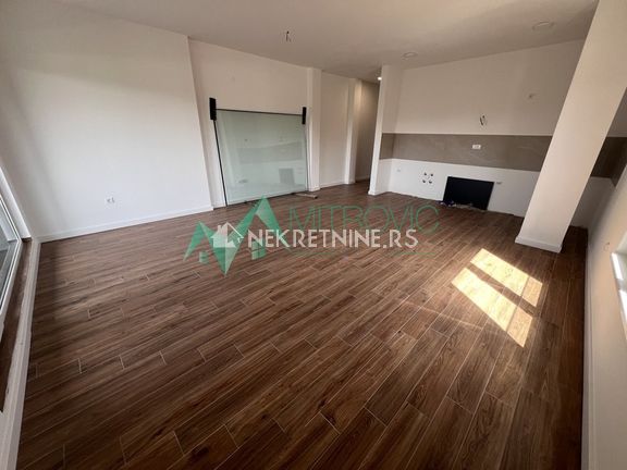 Stan,NOVI SAD,TELEP,kv: 114.00, € 288400, ID: 1002379