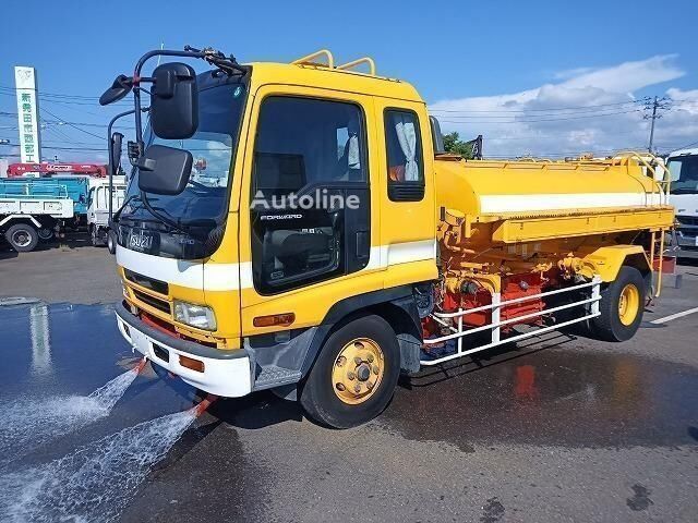 Isuzu FORWARD autocisterna