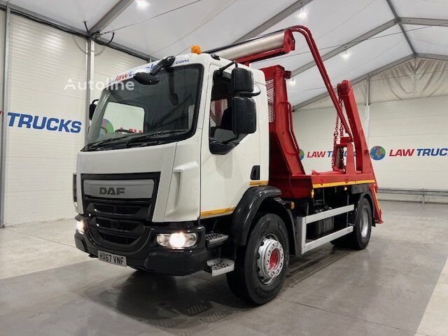 DAF LF 220 Day Cab Skip Loader kamion autopodizač kontejnera