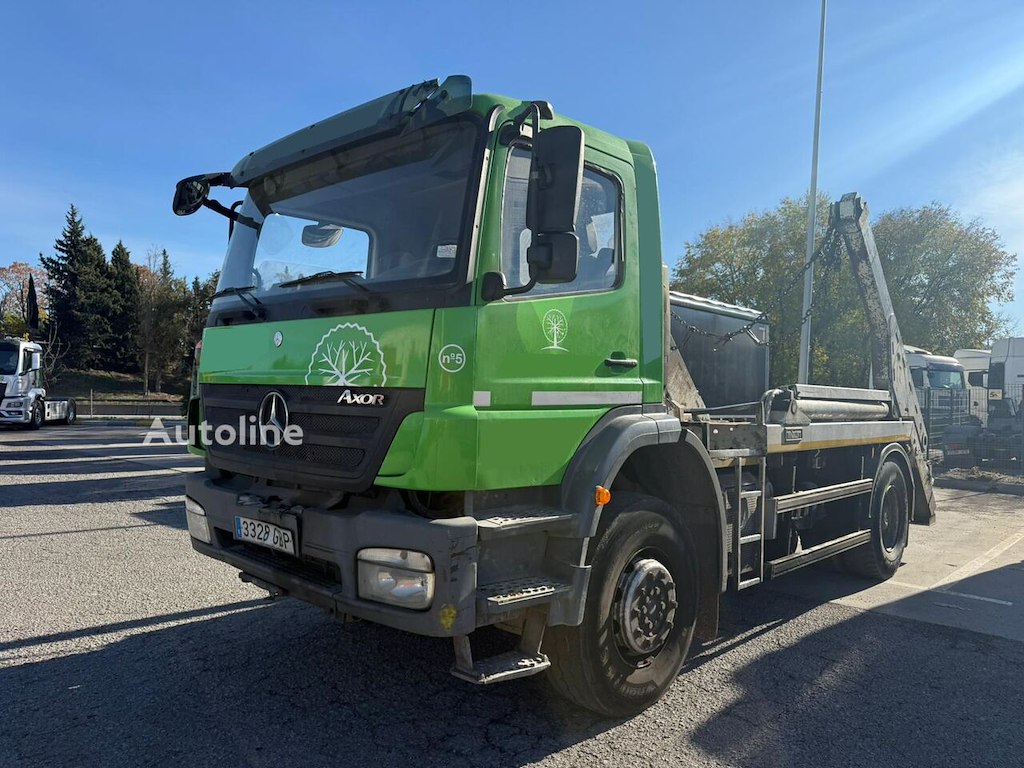Mercedes-Benz AXOR 18.29K-multibasculante cadenas kamion autopodizač kontejnera