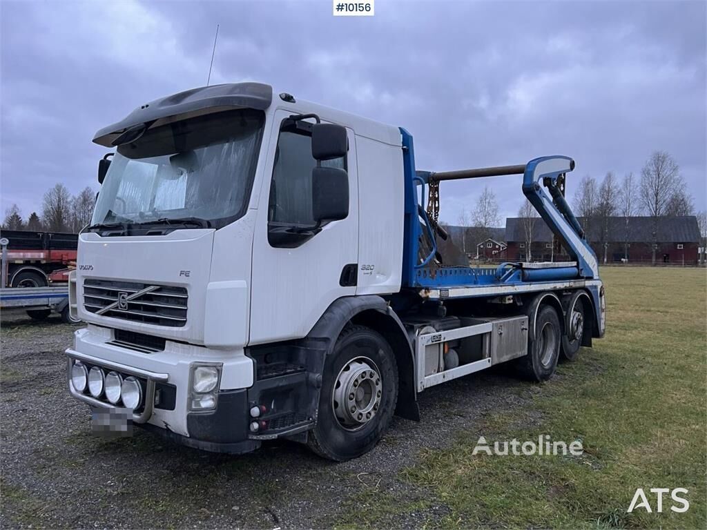 Volvo FE 320 6X2 kamion autopodizač kontejnera