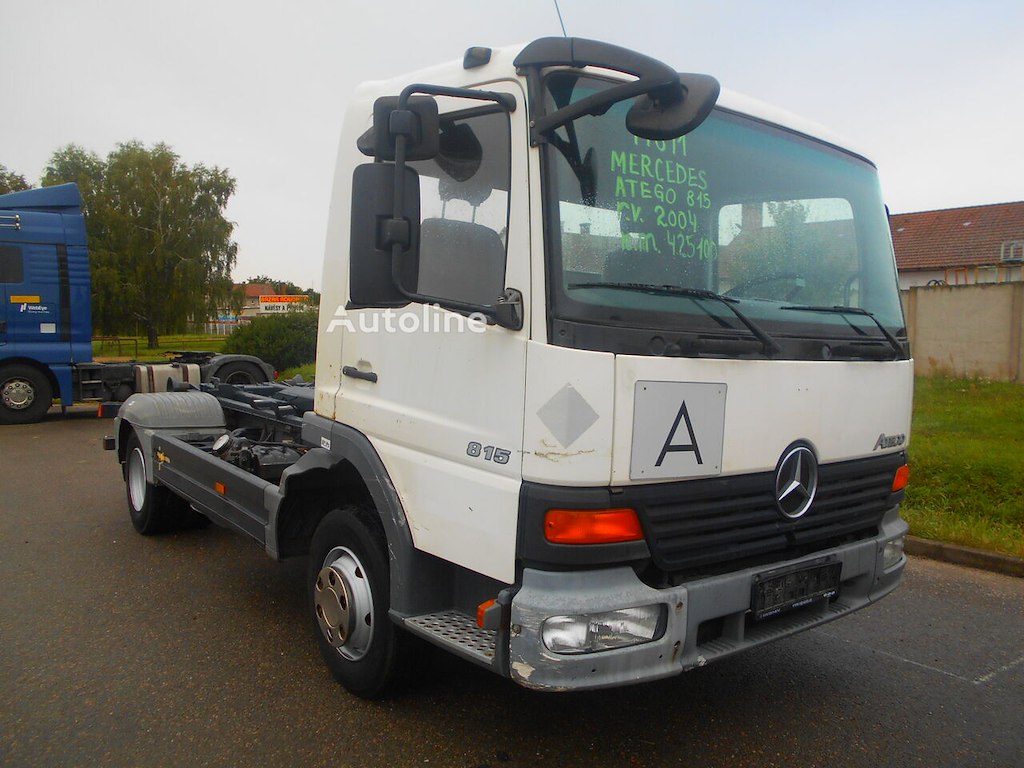 Mercedes-Benz ATEGO 815 8T kamion autopodizač kontejnera