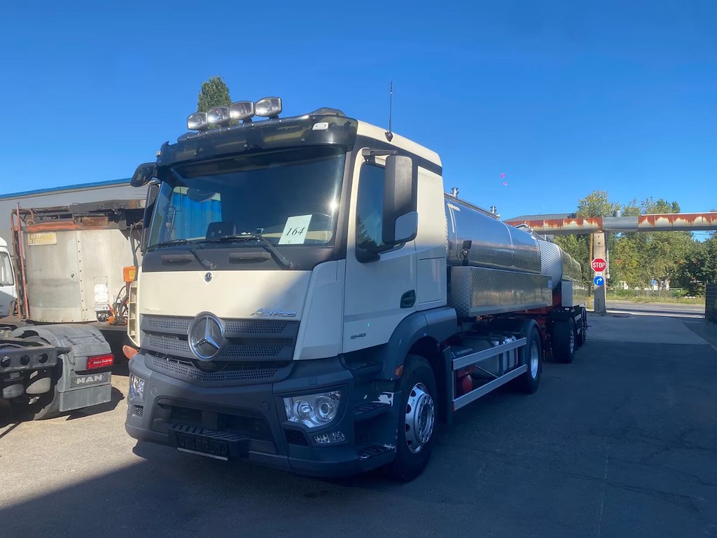 Mercedes-Benz ACTROS 1846 autocisterna za mleko
