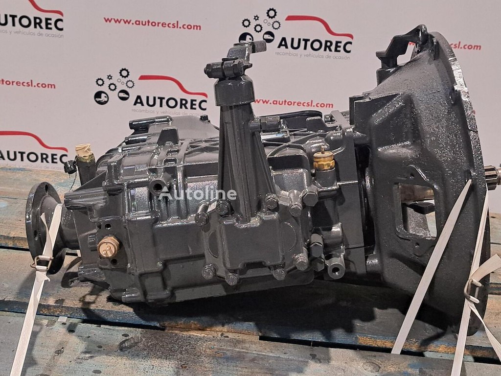 ZF S5-42 1307050138 menjač za Nissan 160.95 kamiona