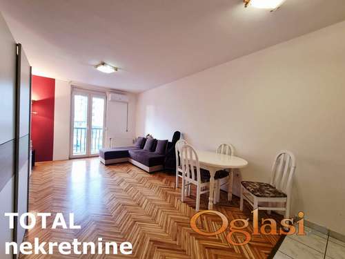 Stan NOVI SAD,CENTAR - 31 m2 95000 €, ID: 1102219