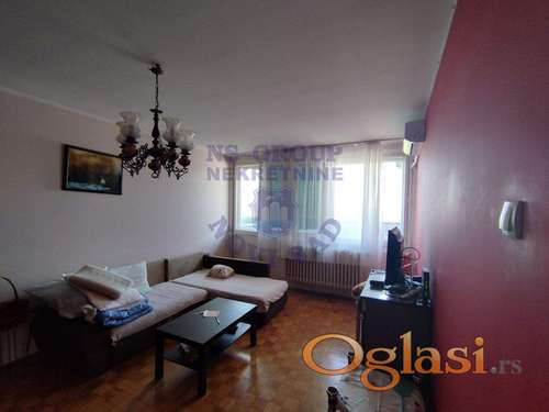 Dvosoban stan kod Zeleznicke stanice,59m2