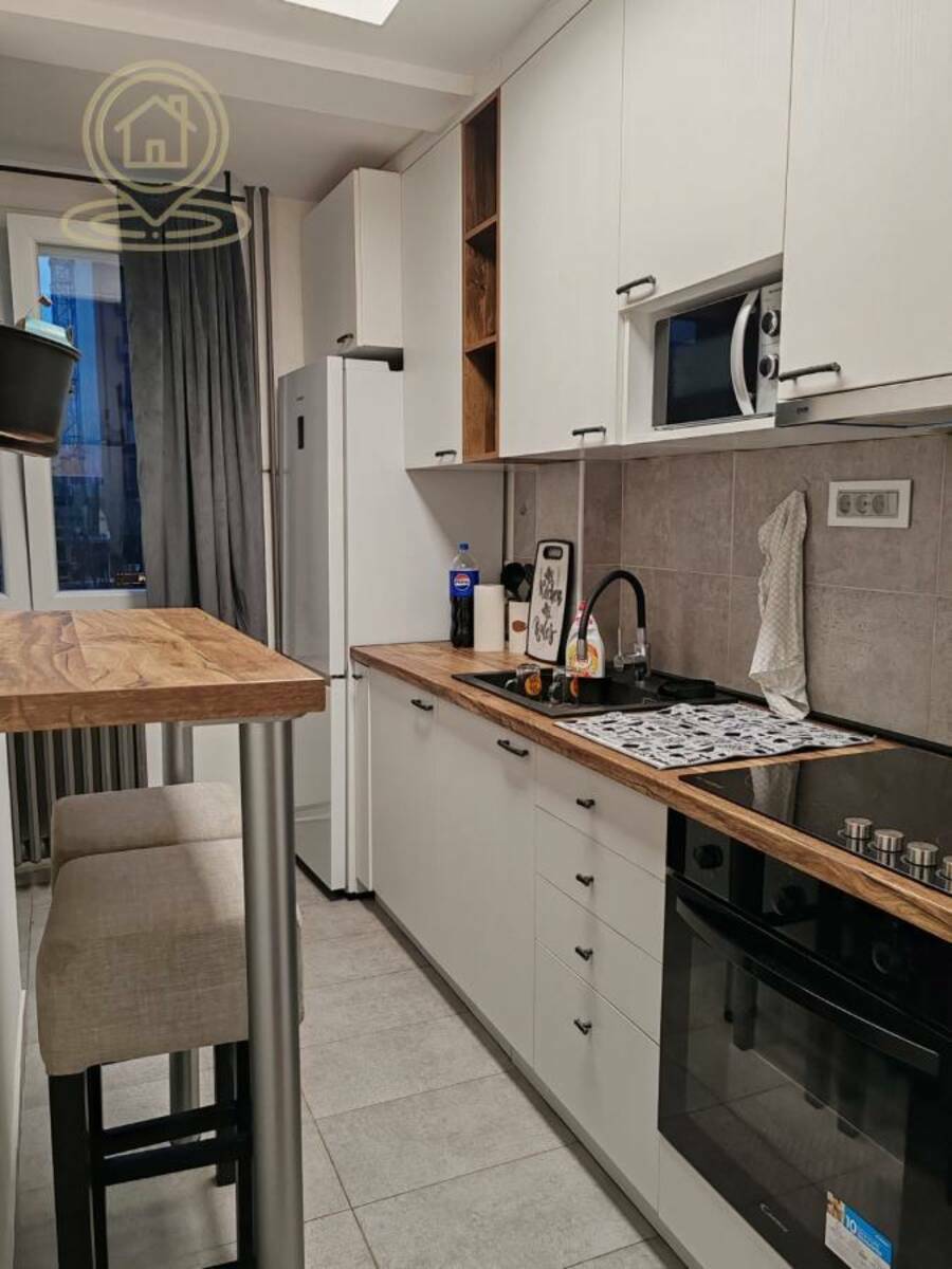 Izdavanje stanova Novi Sad – Dvosoban stan 47m² Sajam, odlična lokacija