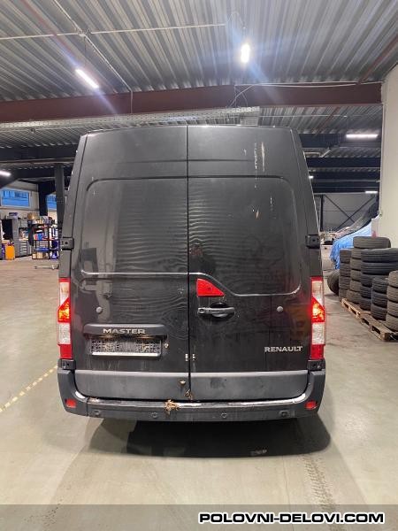 Renault Master 2.3 Kompletan Auto U Delovima