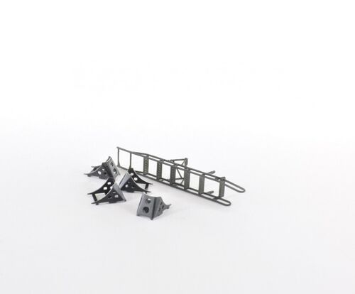 LP Models LP72004 Su-17/22 Ladder + Chocks Set