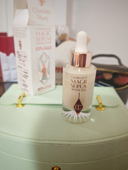 Charlotte Tilbury magic serum