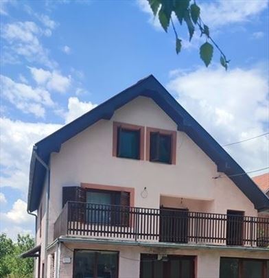 Barajevo, centar, 377m2,12a