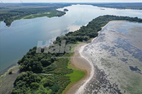 Izdaje se zemljište/ostrvce između Rama i Dubovca