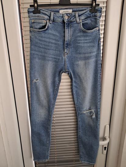 ZARA skinny "isprene" duboke farmerke vel 38