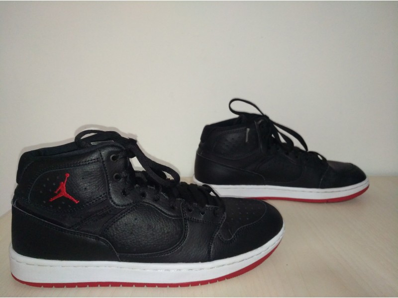 Air Jordan muske patike JUMPMAN br 42 (26,5 cm)